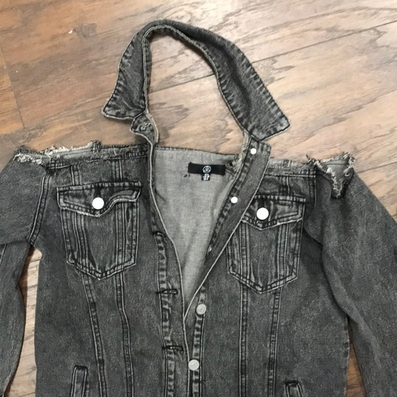 Missguided | Jackets & Coats | Epic Misguided Denim Jacket Wshoulders ...